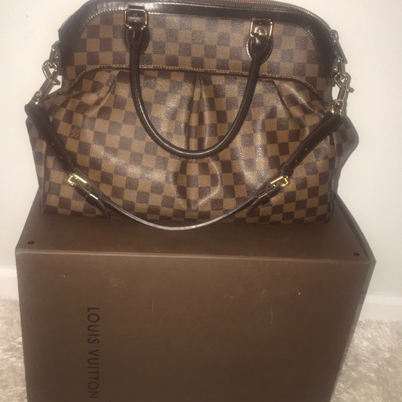Louis Vuitton | Bags | Authentic Louis Vuitton Large Purse | Poshmark